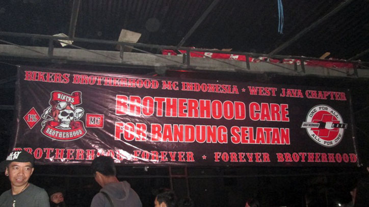 Brotherhood Care untuk Banjir Bandung Selatan - Naik Motor - Jurnal ...
