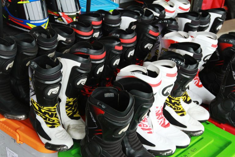 Ada Jasa Penyewaan Wearpack di Yamaha Sunday Race Seri 2