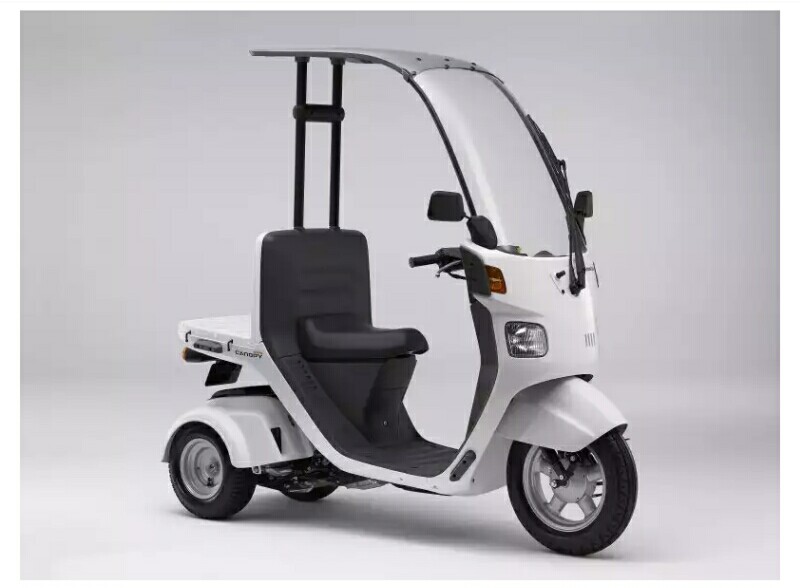 Skuter Roda Tiga Honda Gyroscope X dan Gyro Canopy Dirilis September