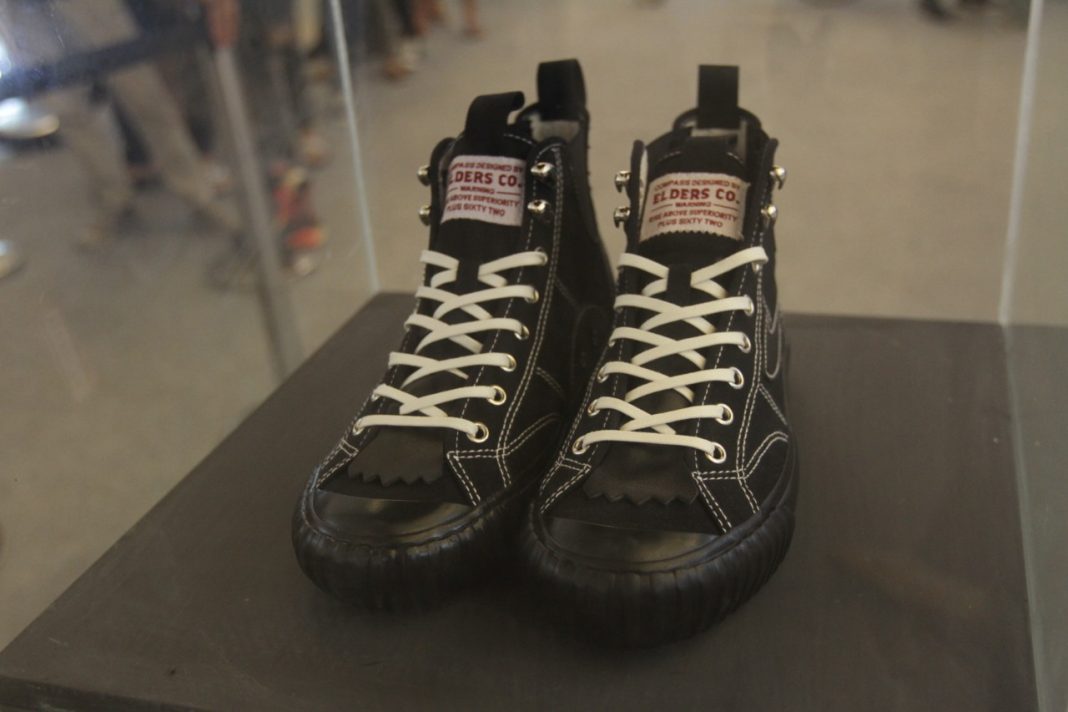 Sepatu Kolaborasi Elders x Compass Ludes dalam Satu Jam