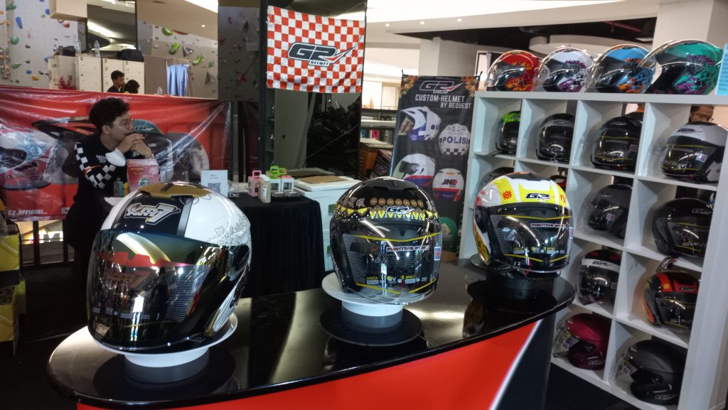 G2 Helmet 9 Jenis Helm dan berbagai promo di JHE