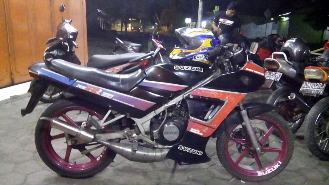 Suzuki RGR150, Motor Sport Kawula Muda Era 1990-an