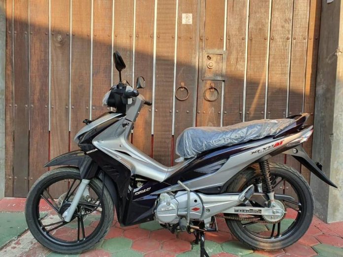 Honda Revo AT, Motor Bebek Betransmisi Matic Pertama di Indonesia