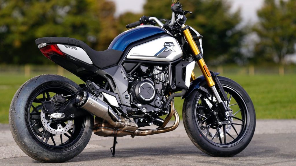 CFMoto 700CLX Heritage Yang Mirip Scrambler Ducati