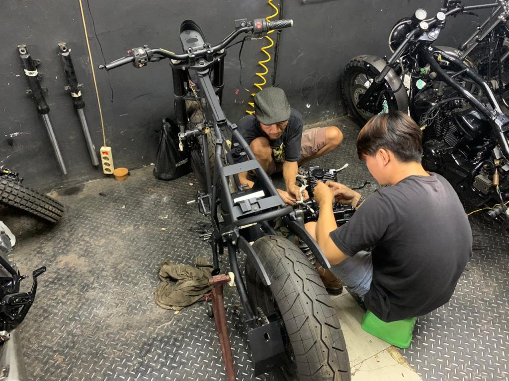 SAC Depok, Bengkel Motor Custom Hadirkan Layanan Serba Digital