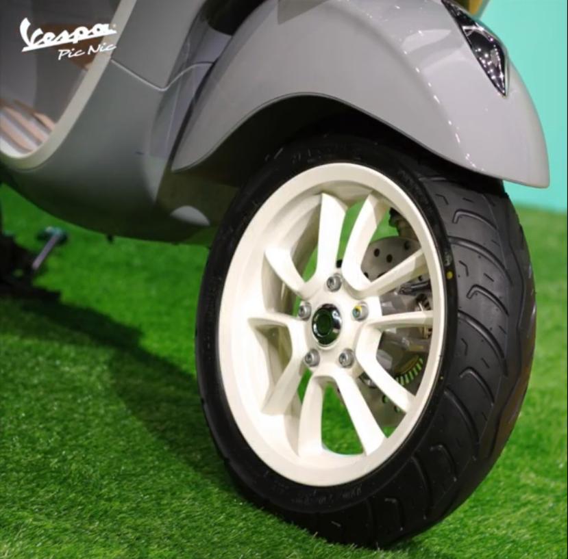 Vespa Primavera Picnic Resmi Mengaspal di Indonesia, Harga Rp 50 Juta