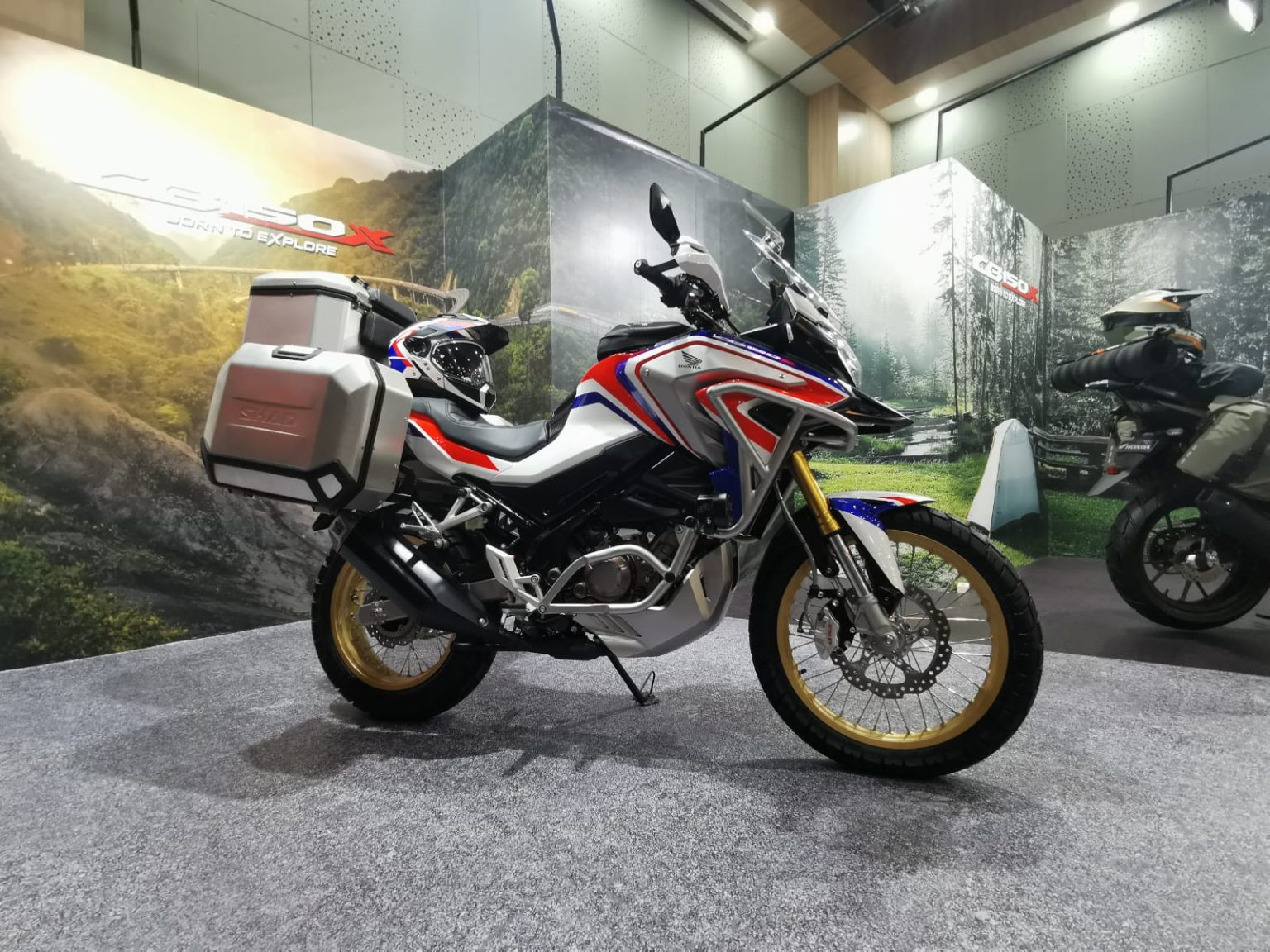 Nih 2 Motor Modifikasi Honda CB150X Versi Expedition dan Explorer