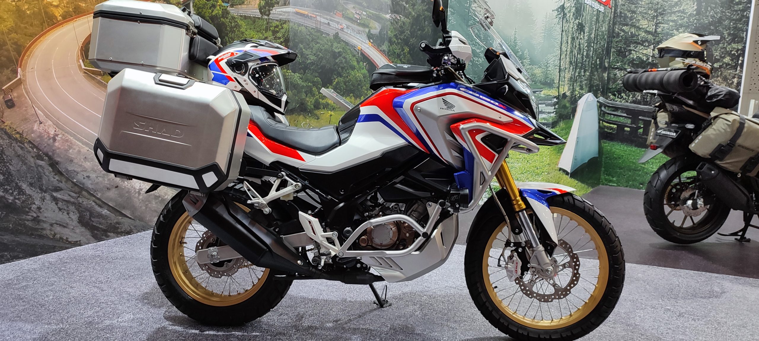 Nih 2 Motor Modifikasi Honda CB150X Versi Expedition dan Explorer ...
