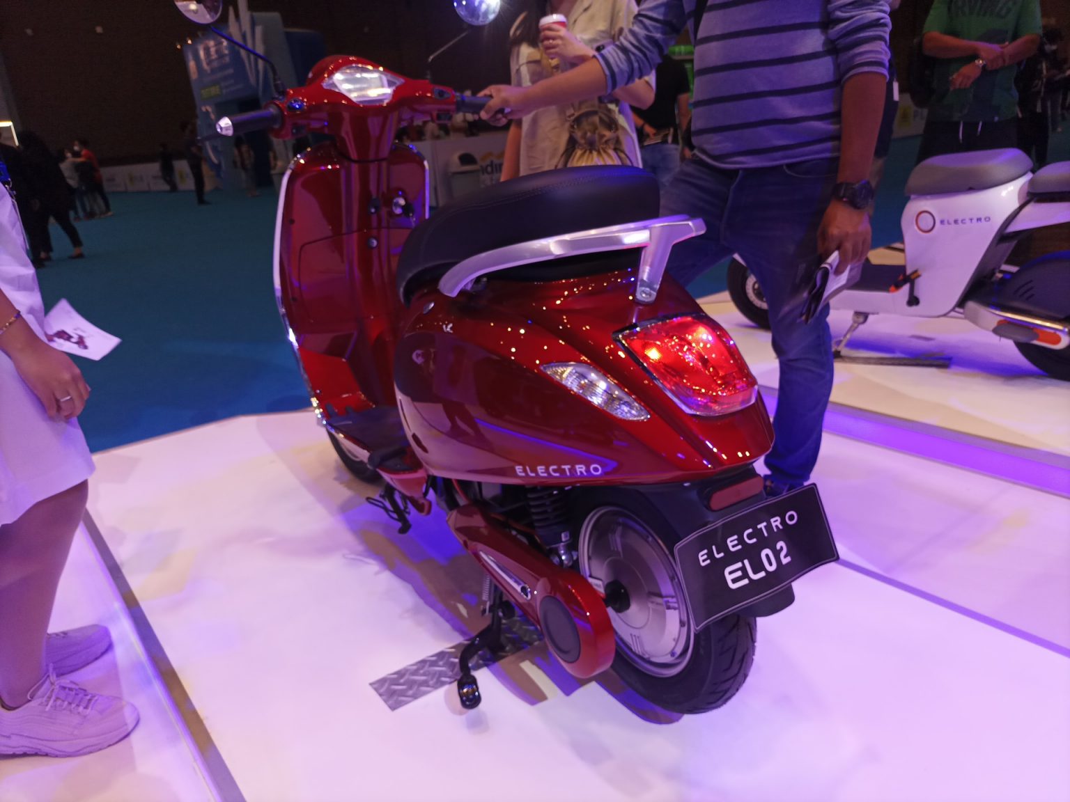 MAB Electro EL02, Mirip Vespa Primavera Bakal Hadir Akhir Tahun