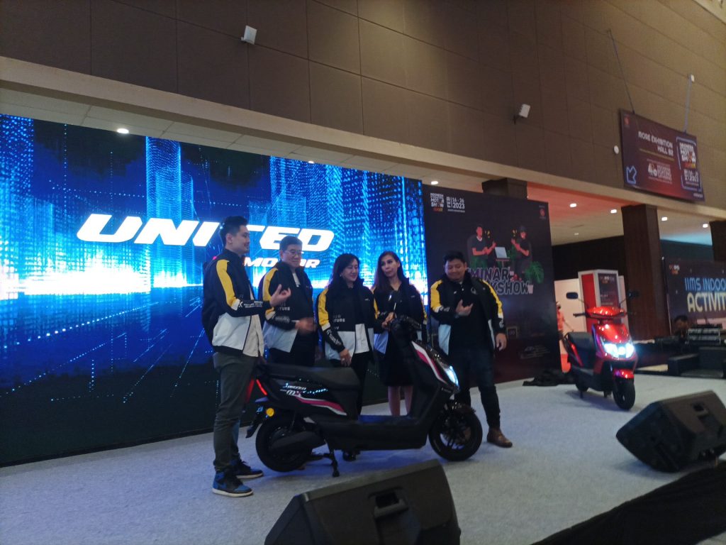 United E-Motor Tech MX-1200 Diluncurkan Sebagai Escooter Harian