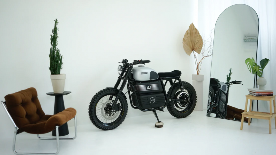 Modifikasi Motor Listrik Jadi Scrambler, Karya dari RGNT dan Crooked ...
