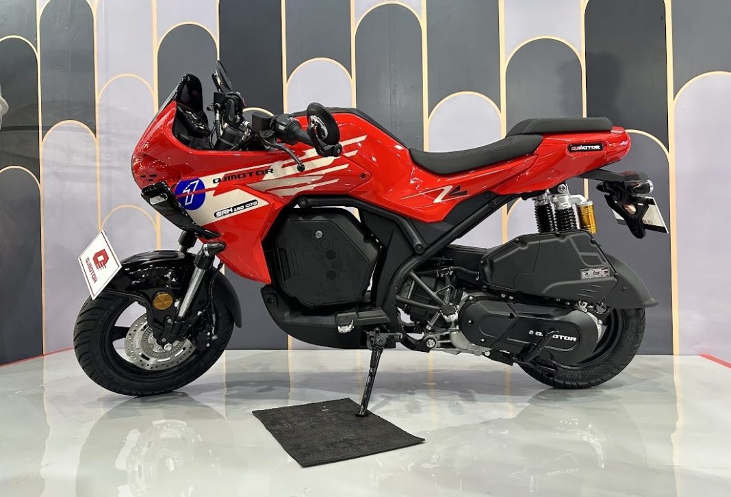 Spesifikasi dan Harga QJMotor Cito 150, Matic Mini Sportbike Unik!